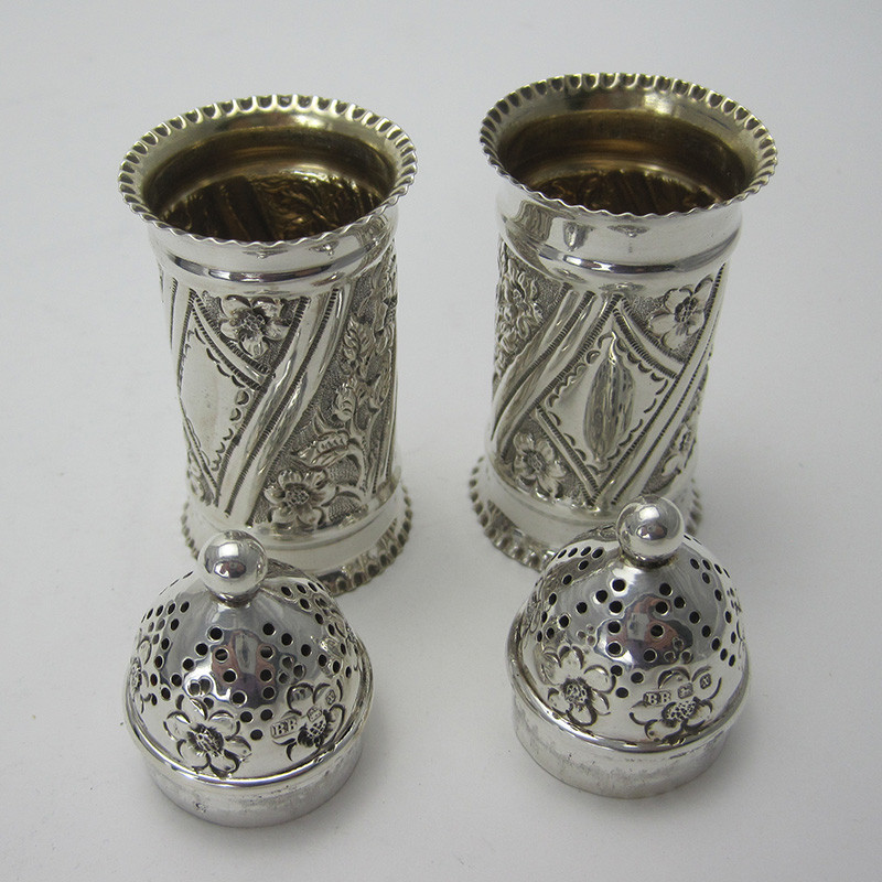 Pair of Victorian Silver Peppers in a Shaped Leather Blue Velvet Lined Box