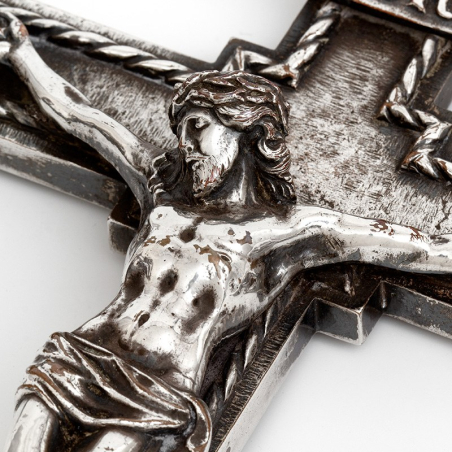 Antique Rose Tipped INRI Crucifix Cast in Silver Plated Copper (c.1880)